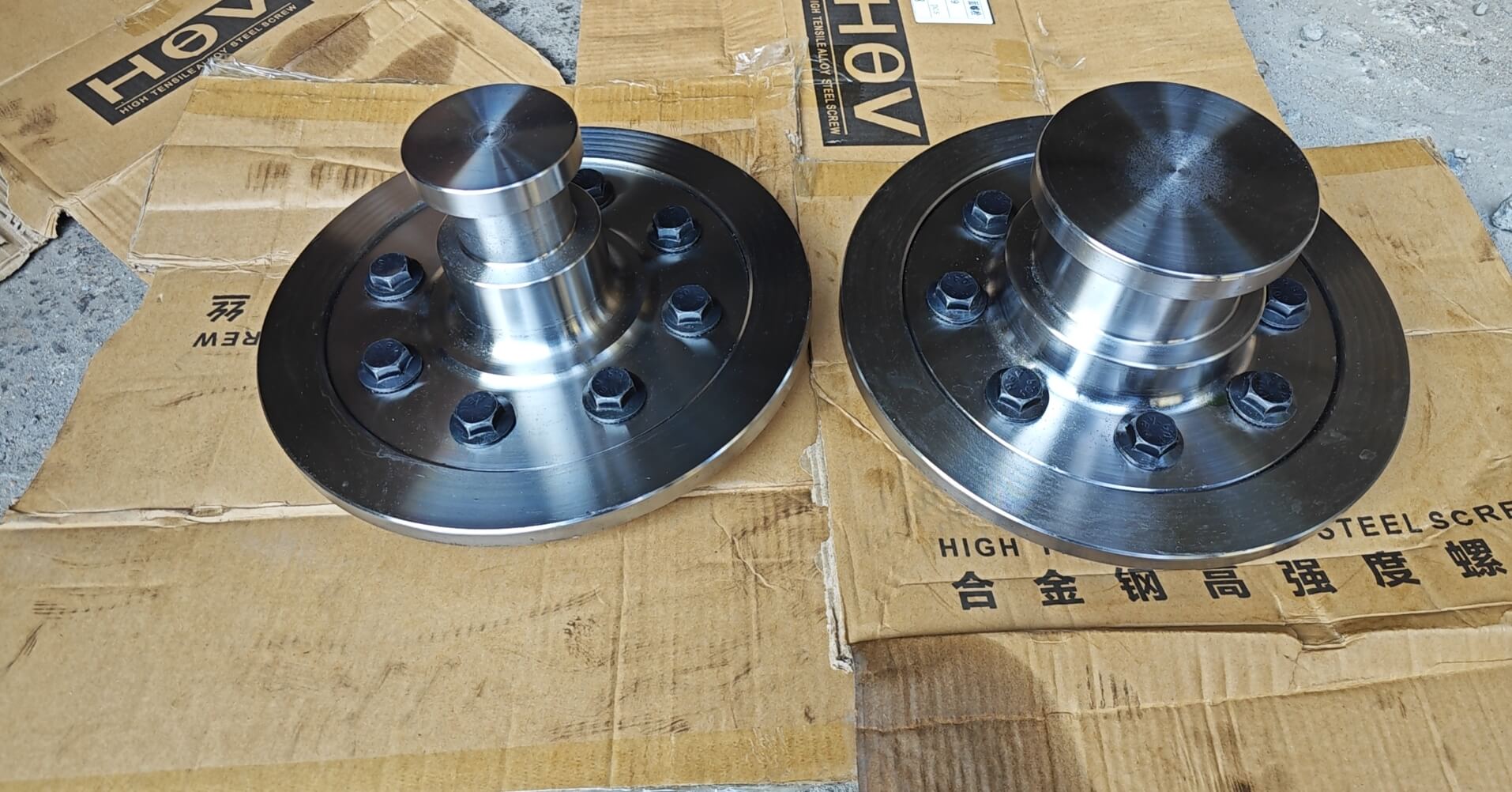 Bolted King Pin - BPW SAF axle suspension